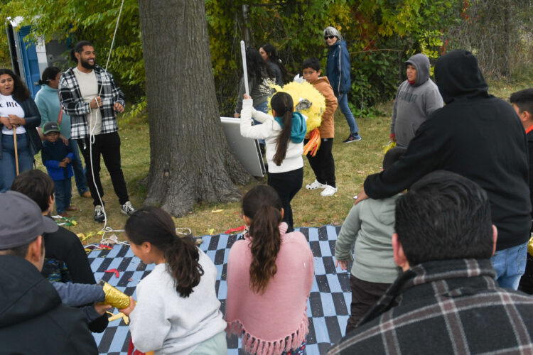 Festival Cultural entertains at West End Park | News, Sports, Jobs ...